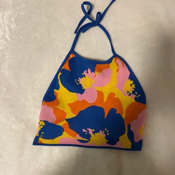 Zara | Tops | Zara Floral Backless Crop Top | Poshmark